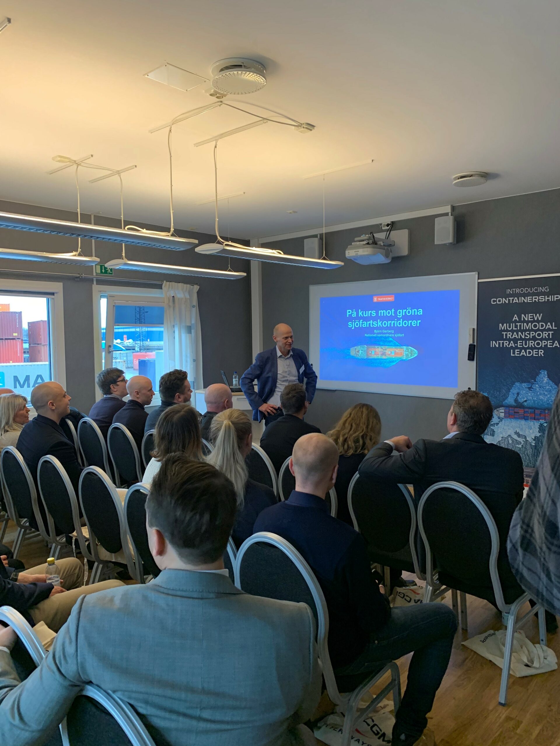 Officiell invigning av Containerships nya kortsjölinje i Gävle hamn ...